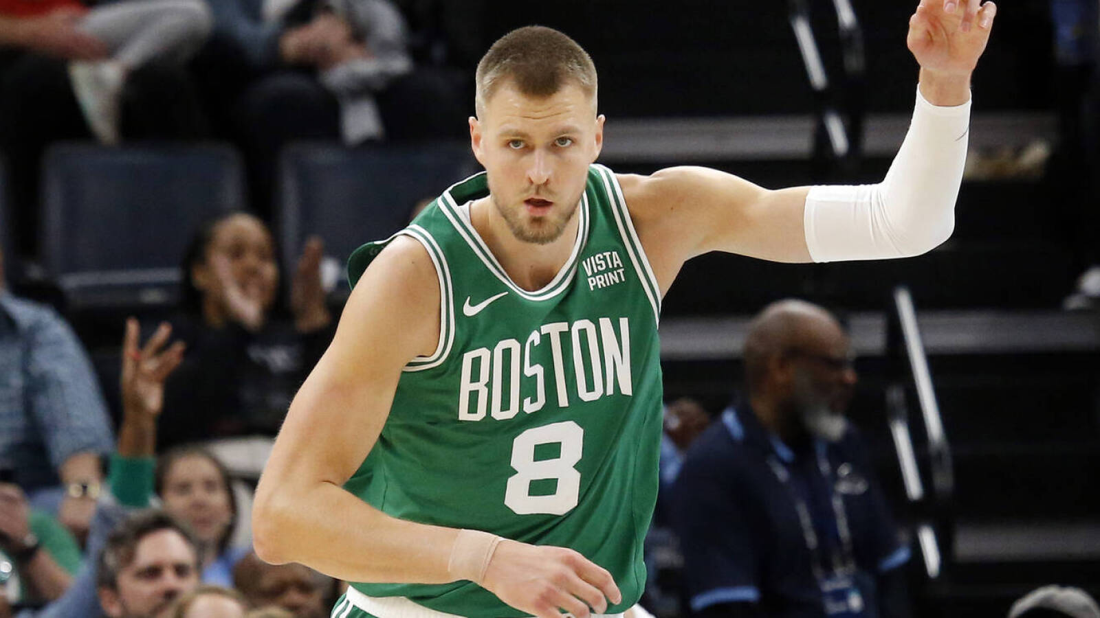 Celtics star big man announces return from injury | Yardbarker