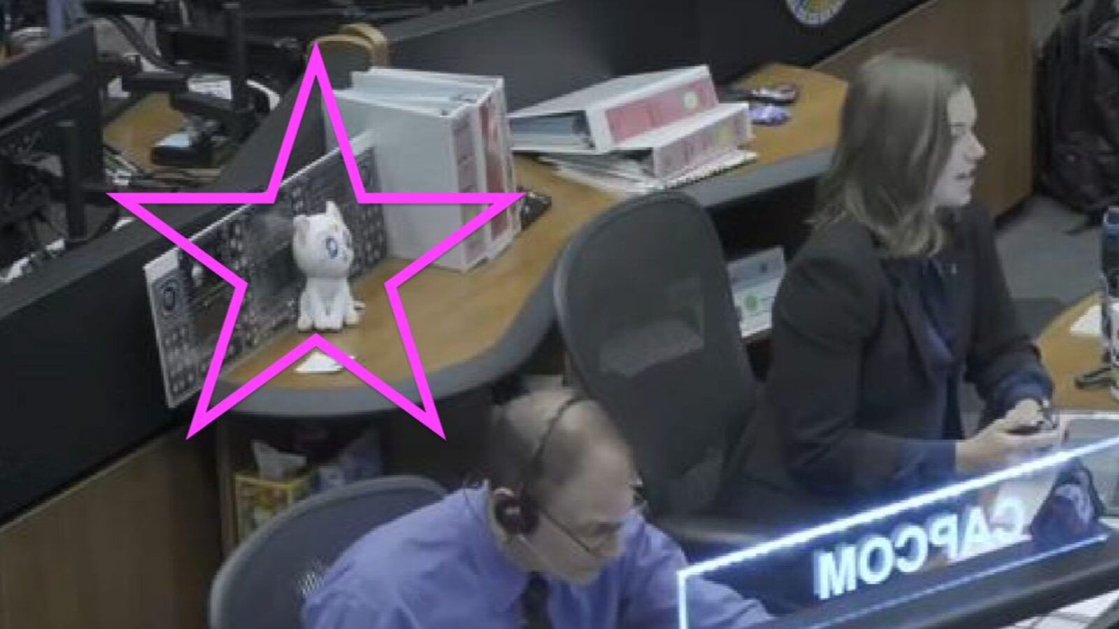 'Sailor Moon' cat plush blesses Artemis II Mission Control Center ...