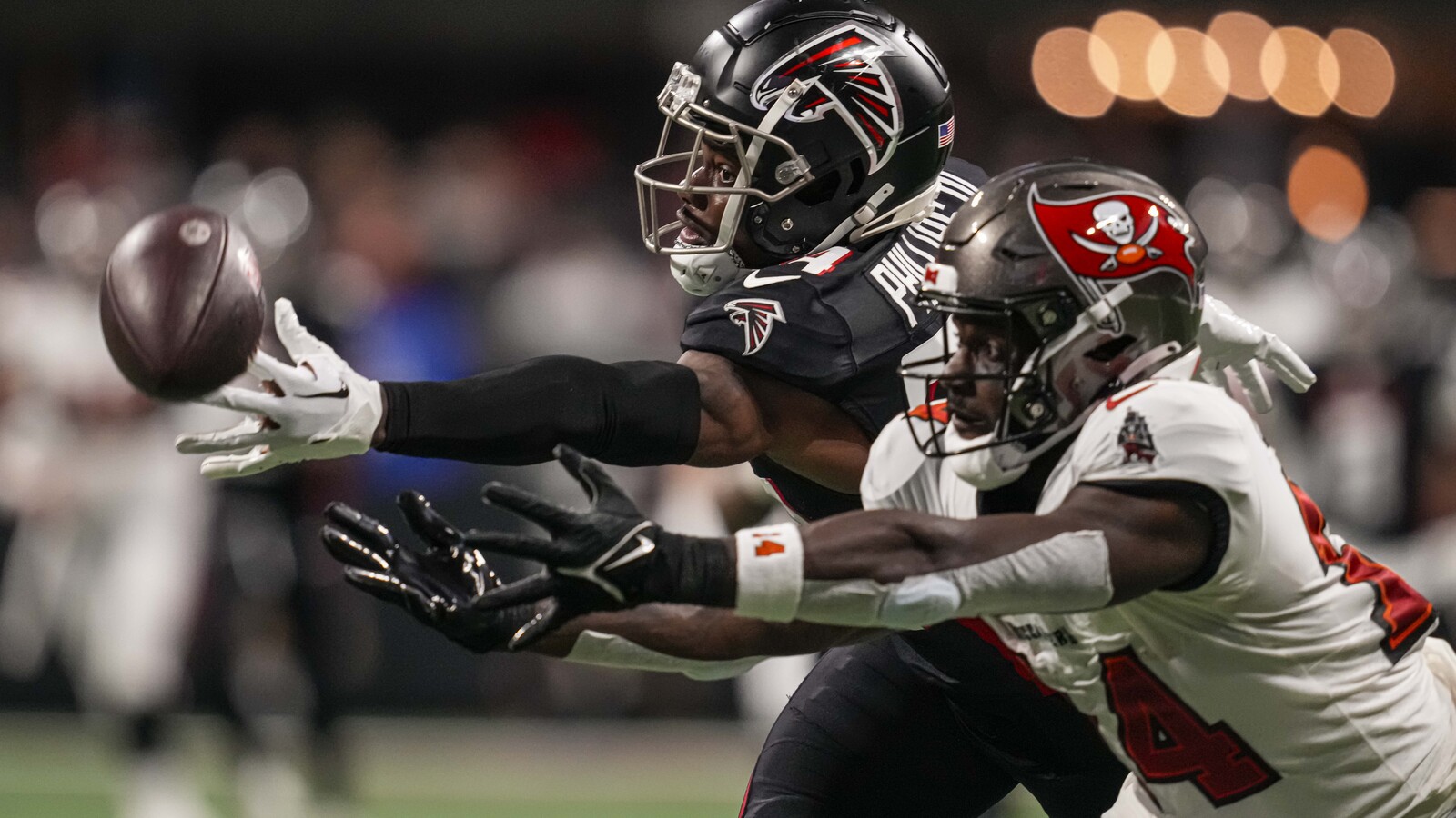 Falcons injuries bred opportunity for Clark Phillips III | Yardbarker