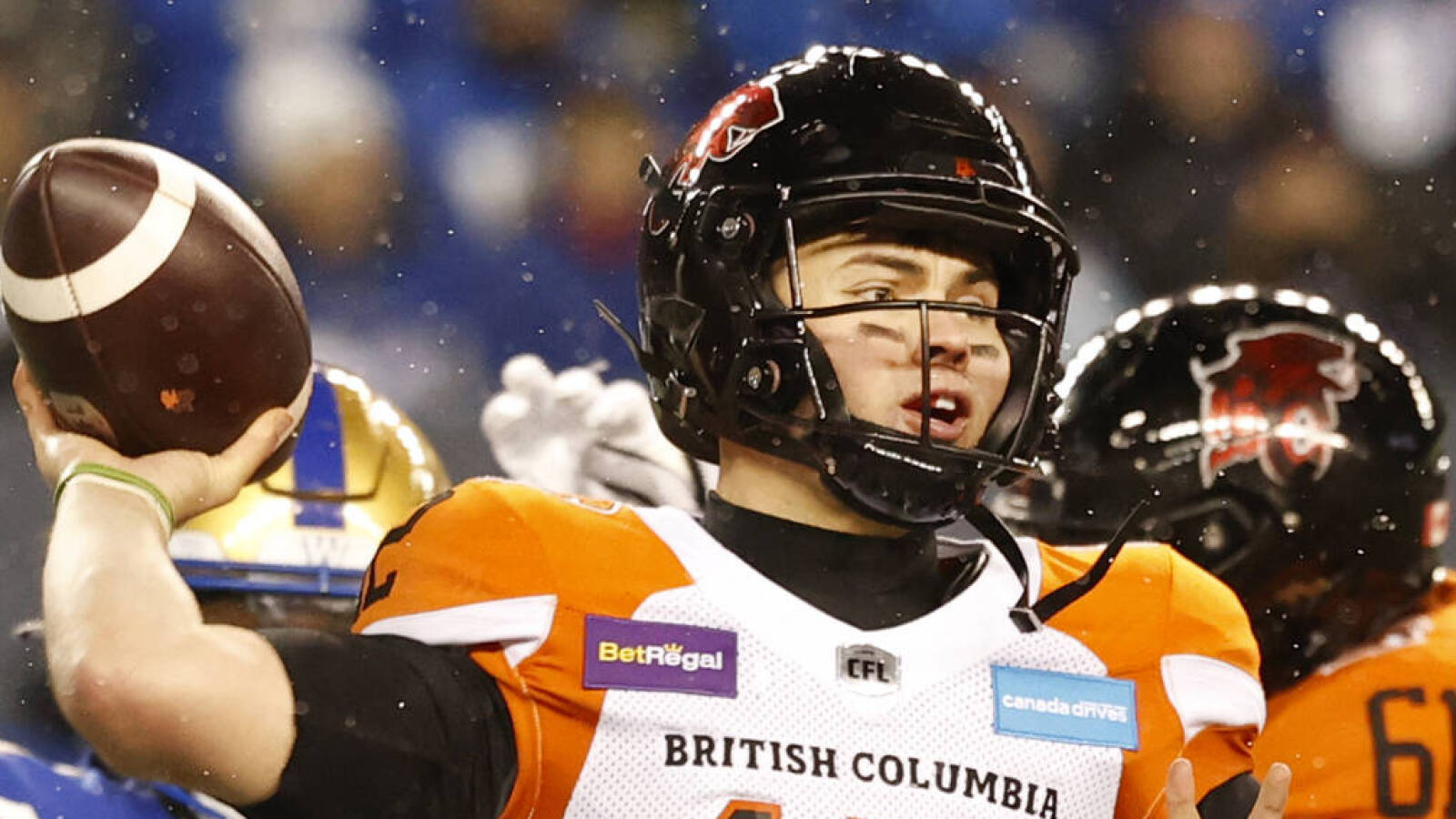 Vikings work out star CFL quarterback Nathan Rourke | Yardbarker