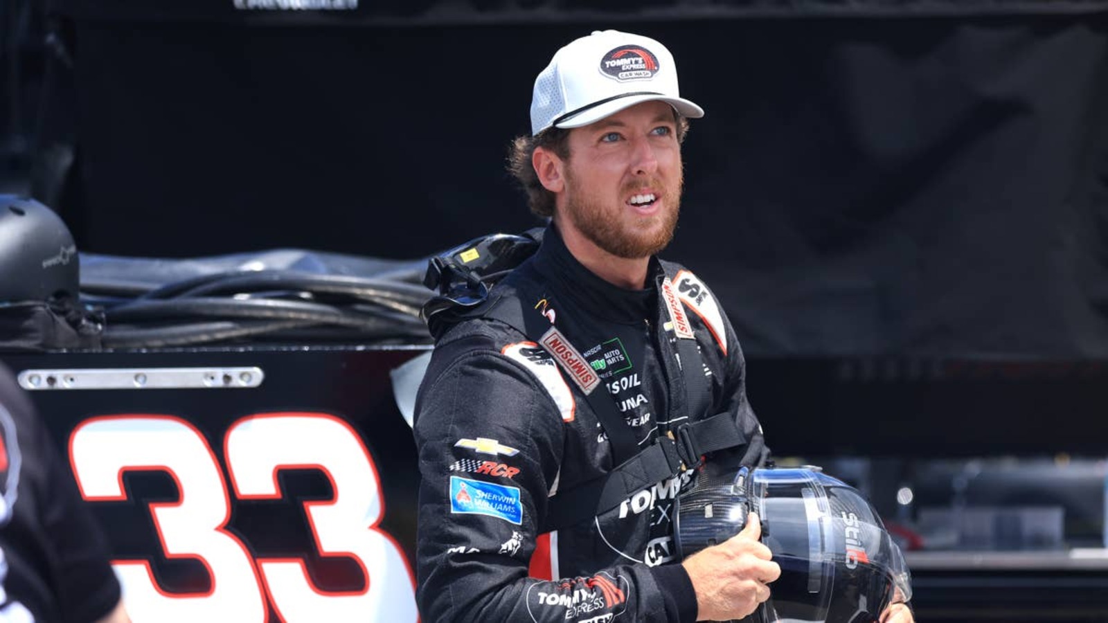 Dale Earnhardt Jr. Teases Cleetus McFarland on Pit Road After Nashville ...