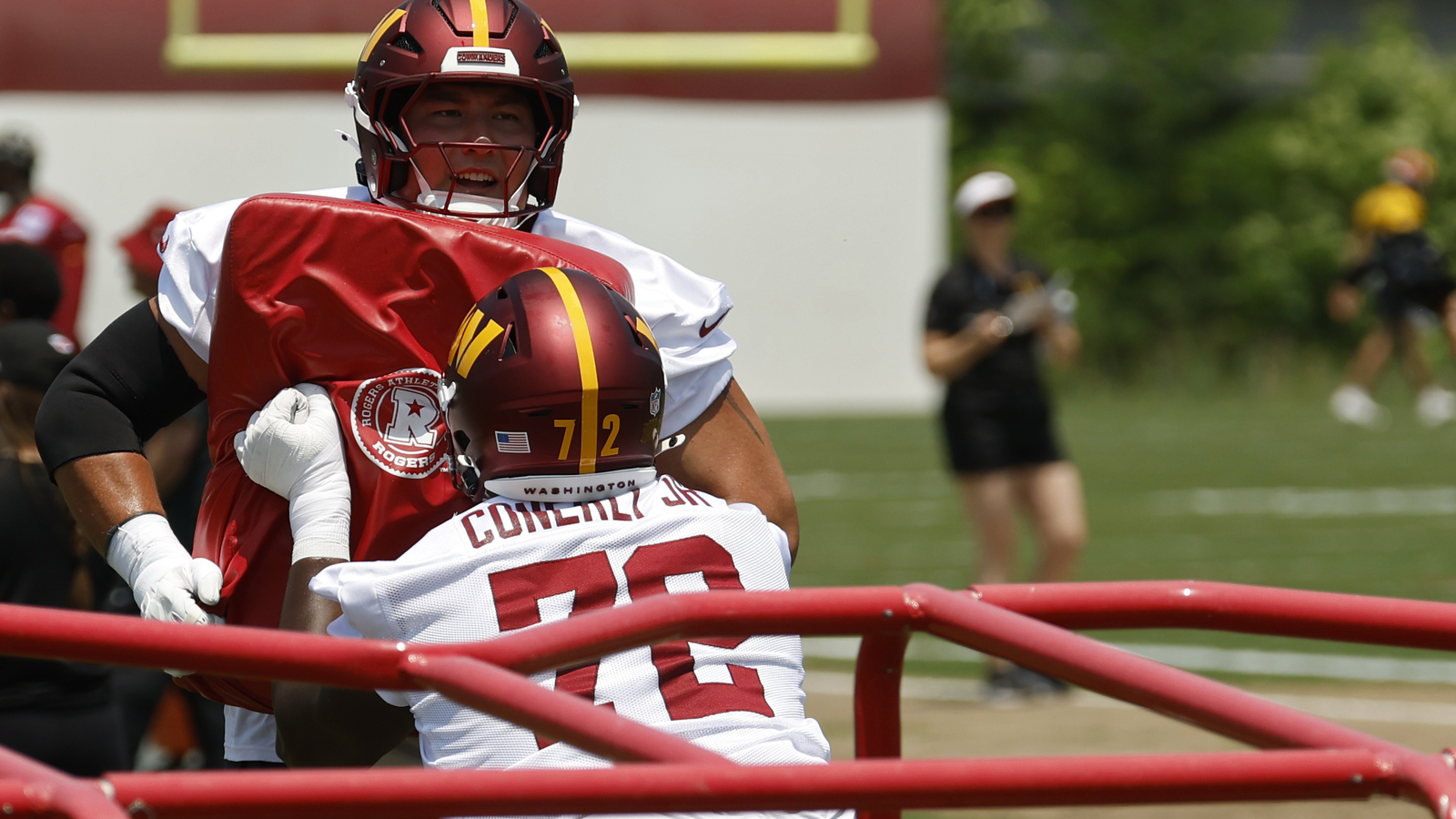 Commanders first-round pick to start Week 1? | Yardbarker