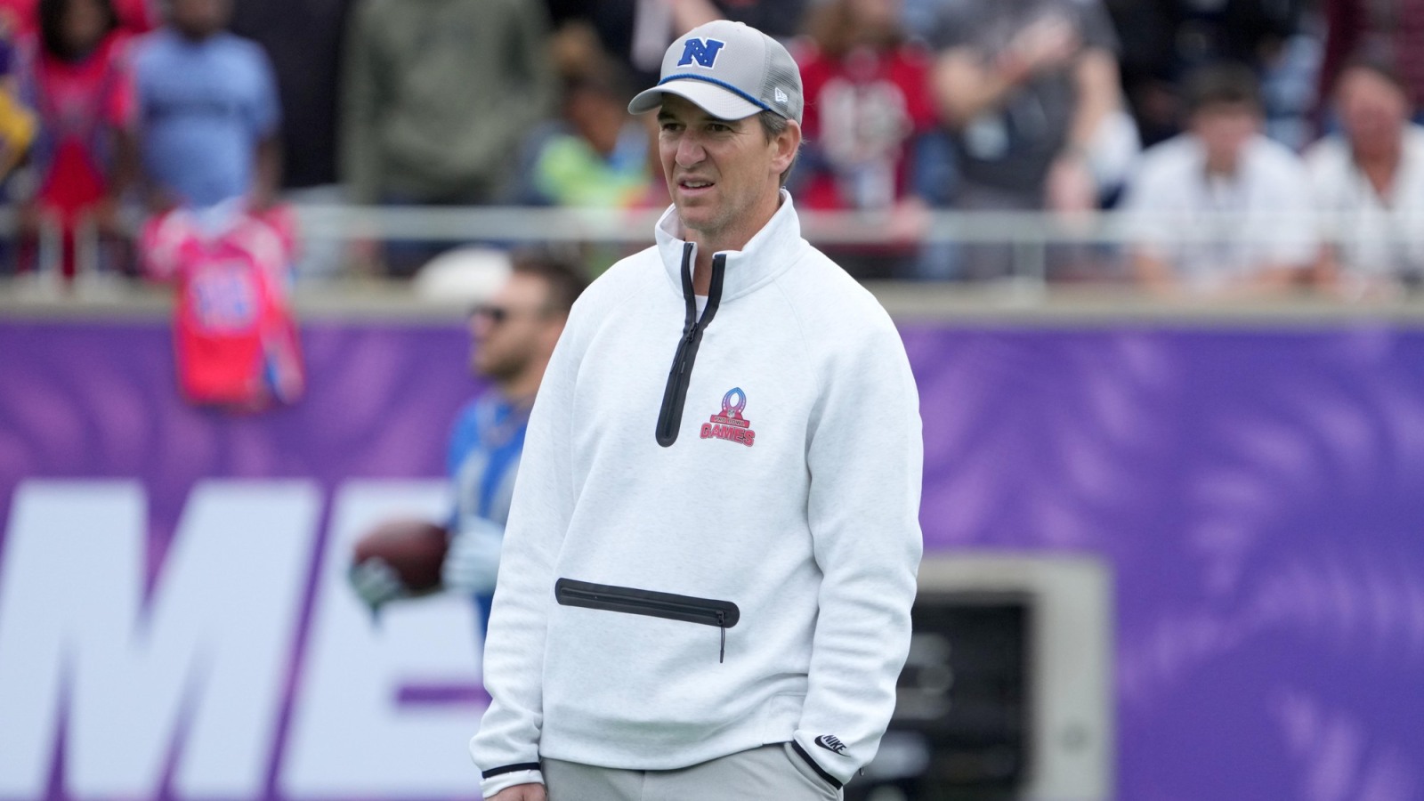 NFL fans upset about one big snub from 2025 Hall of Fame class | Yardbarker