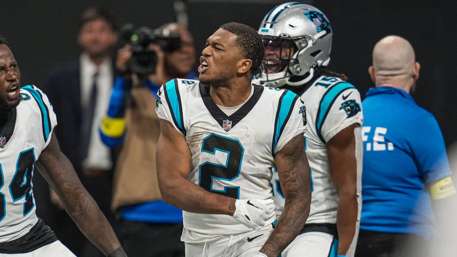 DJ Moore comments on costly penalty after loss to Falcons | Yardbarker
