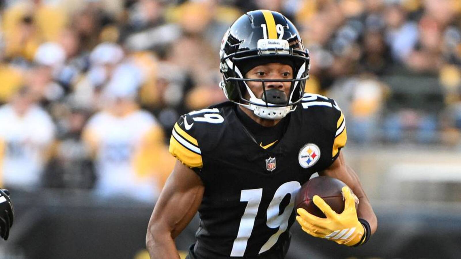 Calvin Austin Jokes About Teaming Up With Steelers Rival | Yardbarker