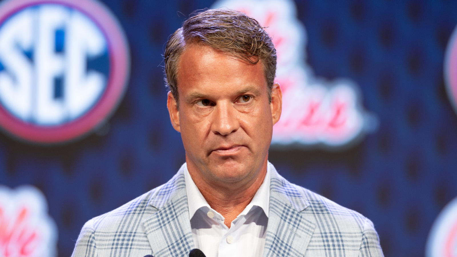 Lane Kiffin practices what Monte Kiffin preached at media day | Yardbarker