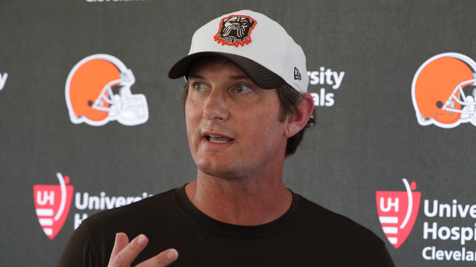 Browns fire OC Ken Dorsey, OL coach Andy Dickerson | Yardbarker