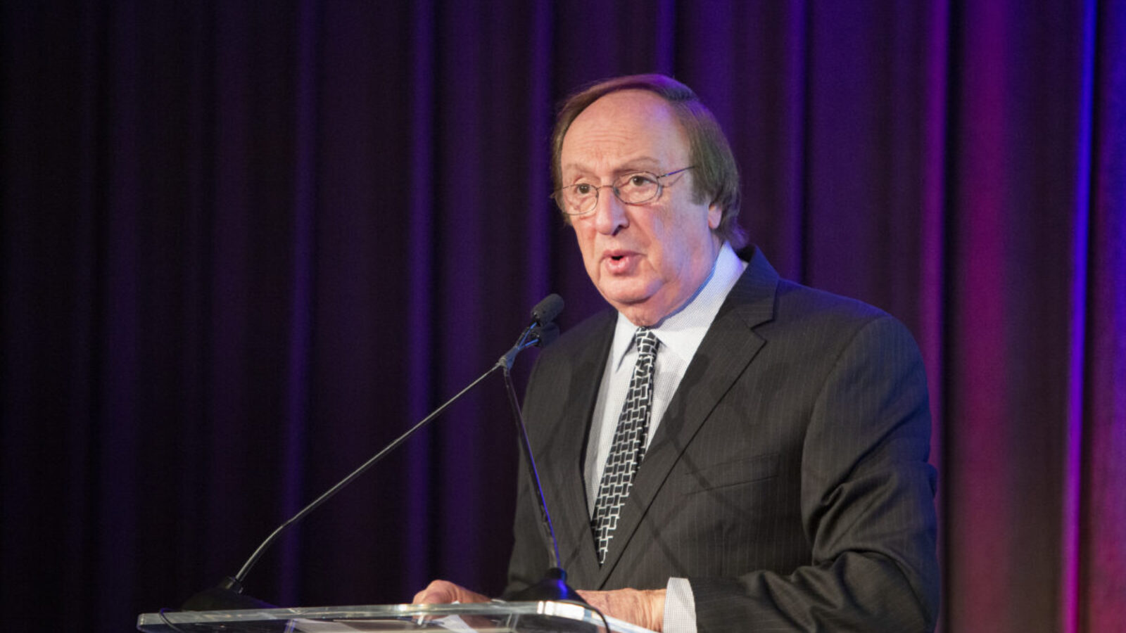 Q&A With New York Rangers Broadcasting Legend Sam Rosen | Yardbarker