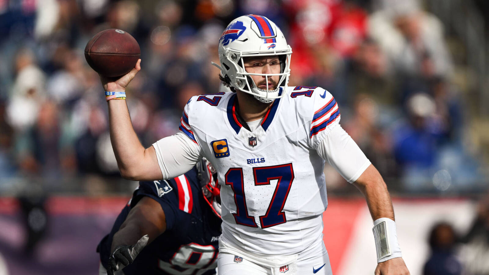 Bills' Josh Allen fires back at reporters before walking out of ...