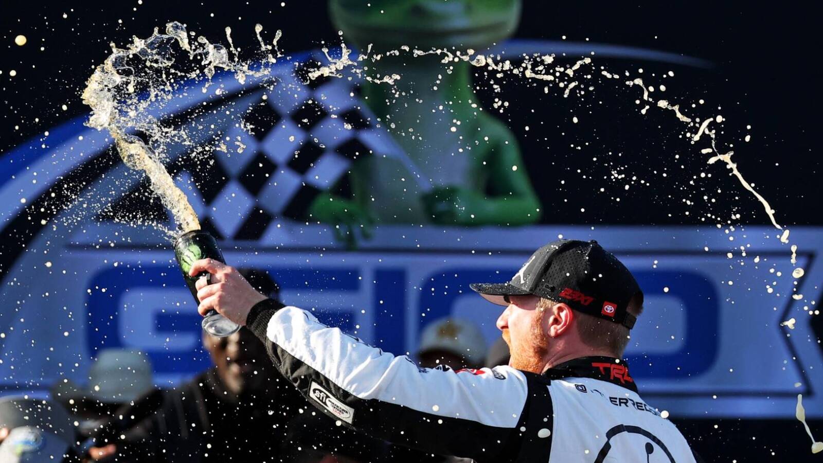 What we learned after Tyler Reddick's wild Talladega win | Yardbarker