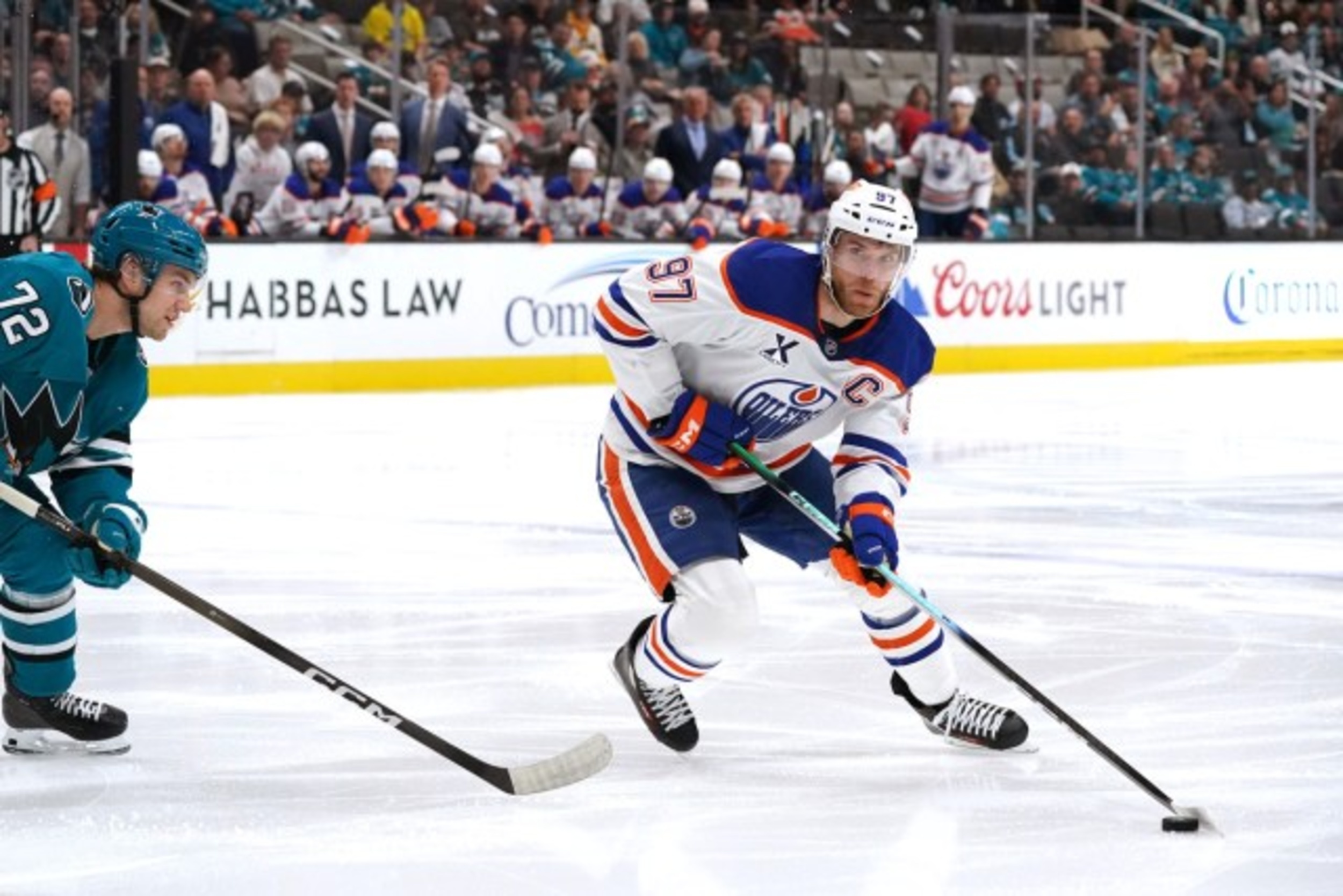2025-26 NHL Hart Trophy Race Defined By Superstar Dominance | Yardbarker