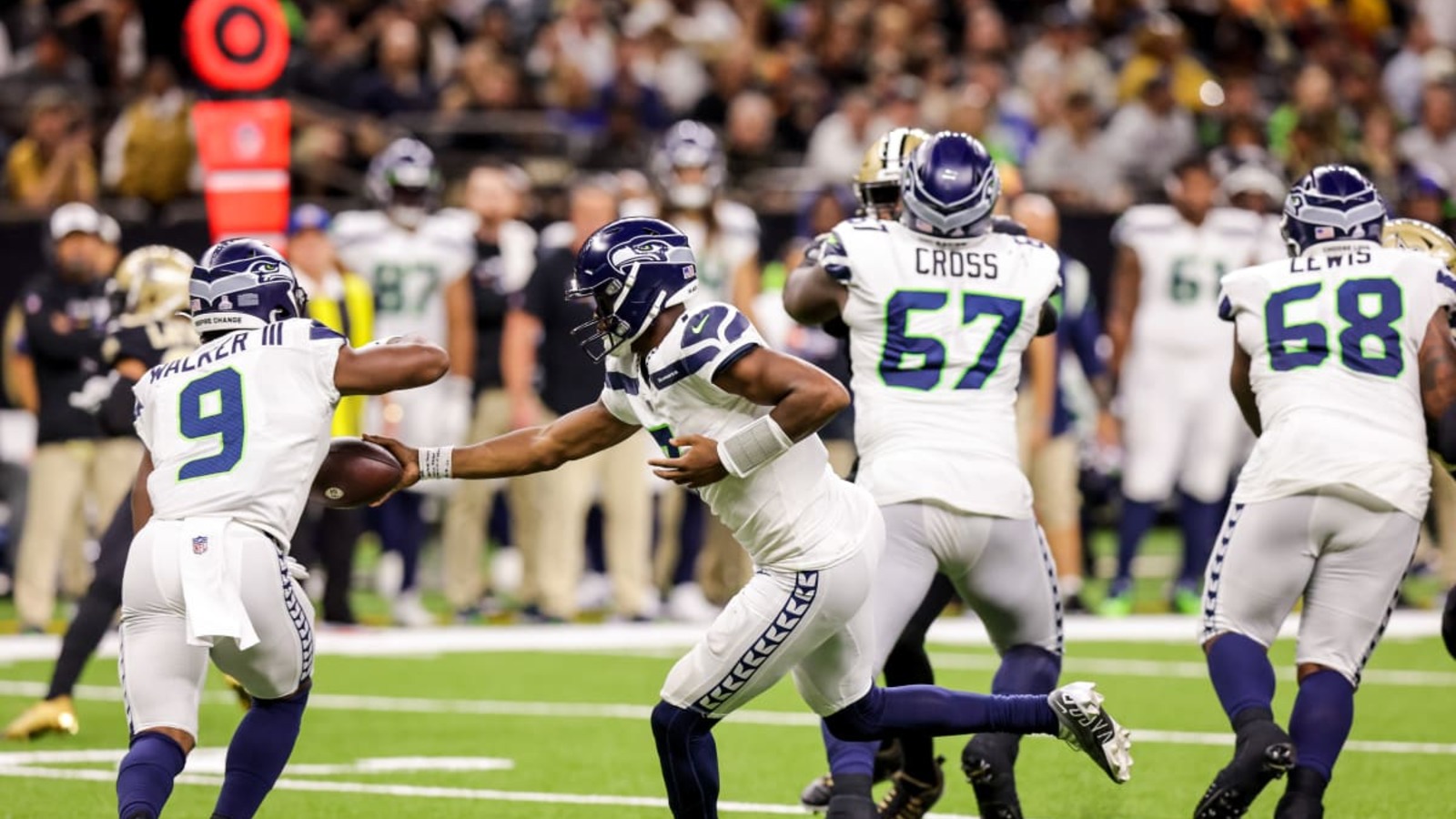 Seahawks QB Geno Smith: Kenneth Walker III 'Doing Some Amazing Things ...