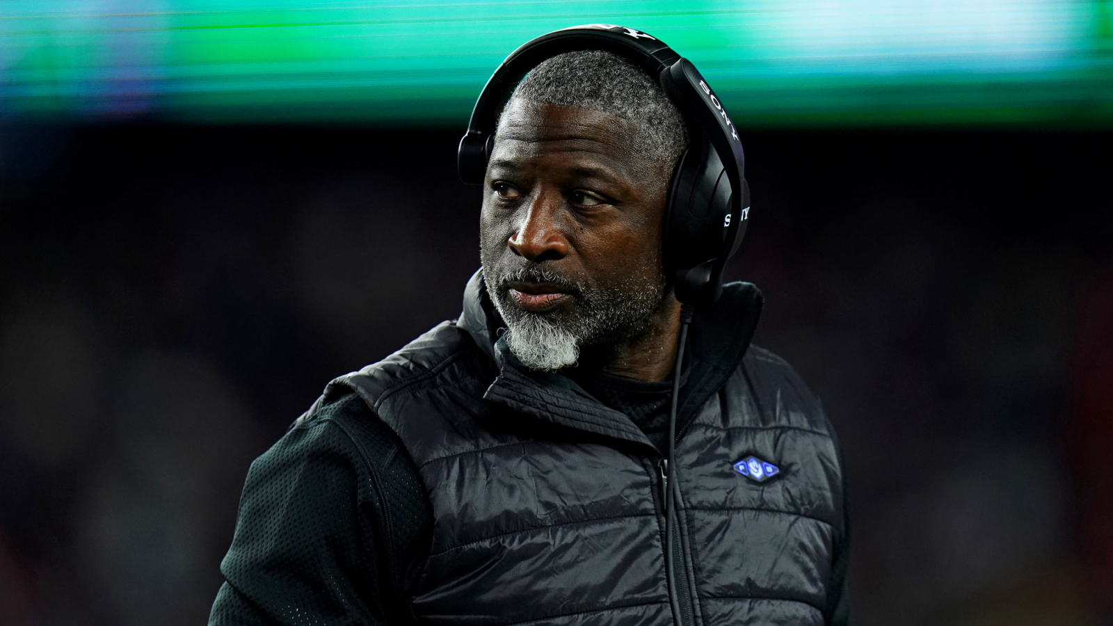 Hall of Famer, other former players rip Glenn over Fields decision | Yardbarker