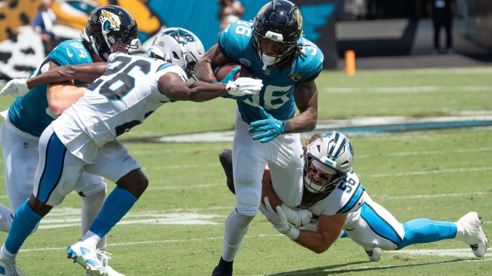 Foye Oluokun, Jaguars defense shut down Panthers in season-opening win | Yardbarker