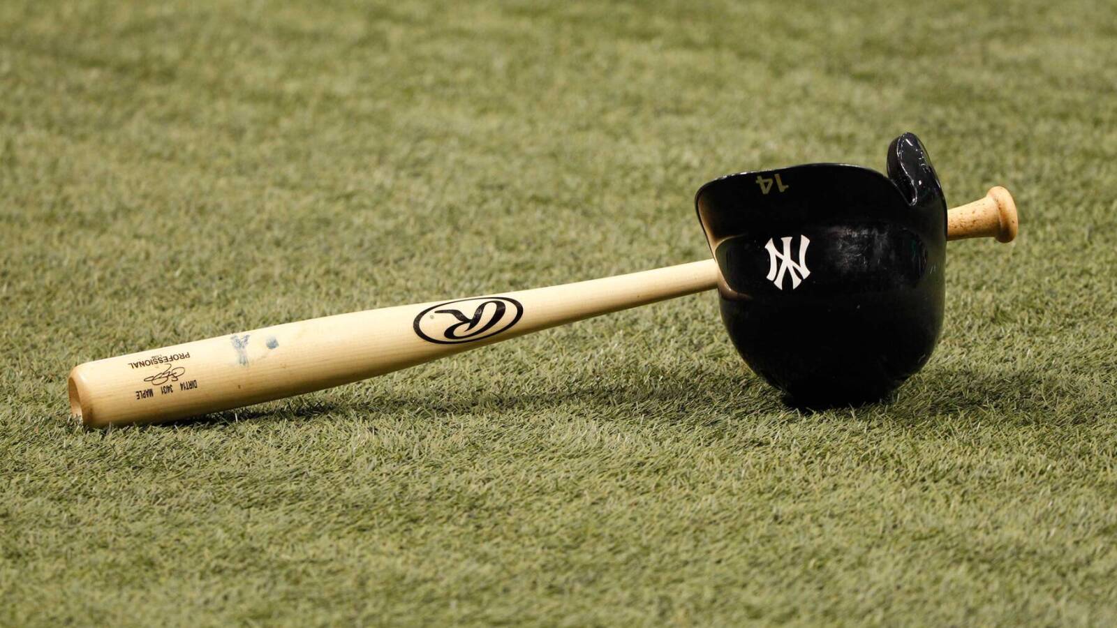 Yankees bat boy changes hair after going viral | Yardbarker