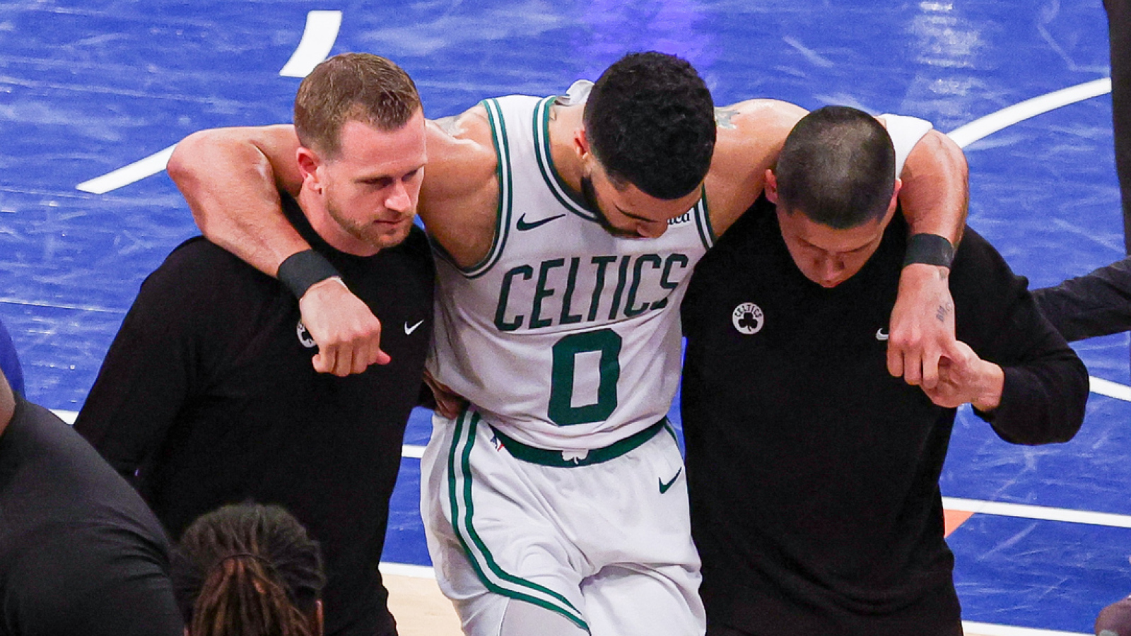 Jayson Tatum undergoes surgery to repair torn Achilles | Yardbarker