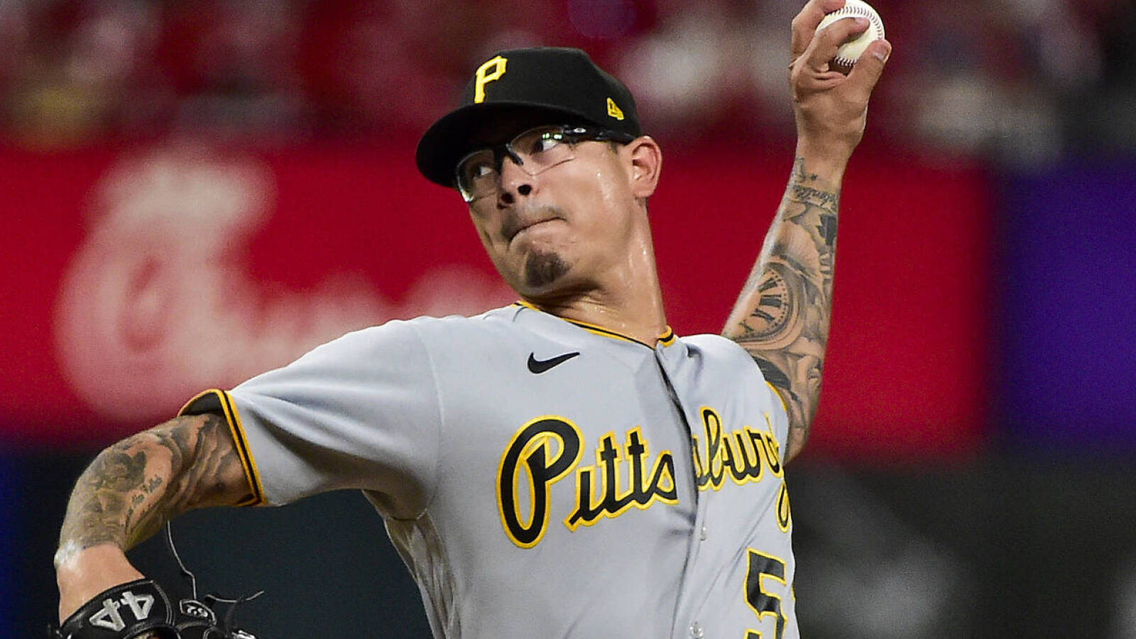Blue Jays acquire reliever Anthony Banda in a trade with Pirates ...
