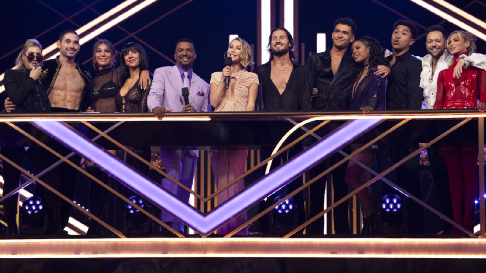‘Dancing With the Stars’ Finale Recap: Who Won Season 34? (Videos ...