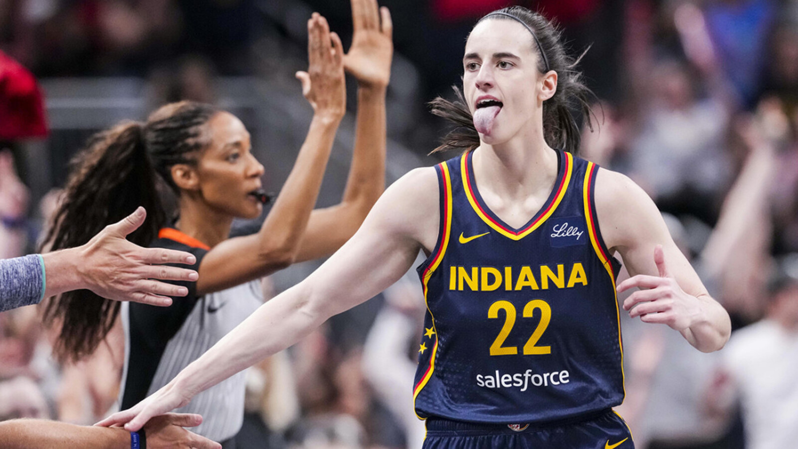 WNBA Legend Rebecca Lobo Makes Strong Caitlin Clark Statement | Yardbarker