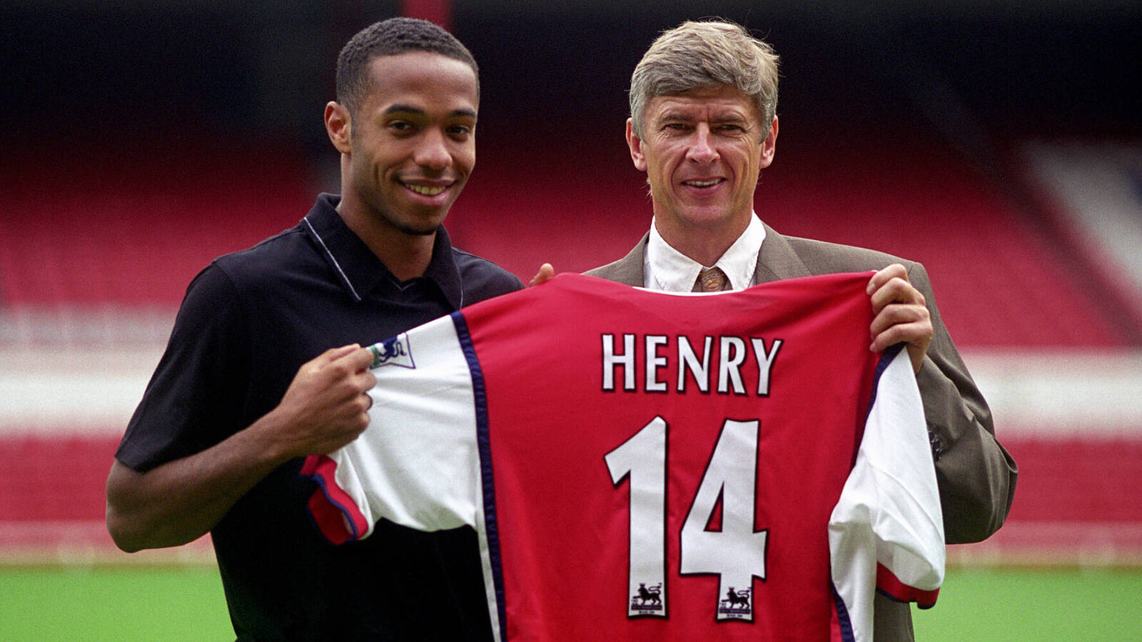 The most memorable transfers in Premier League history | Yardbarker
