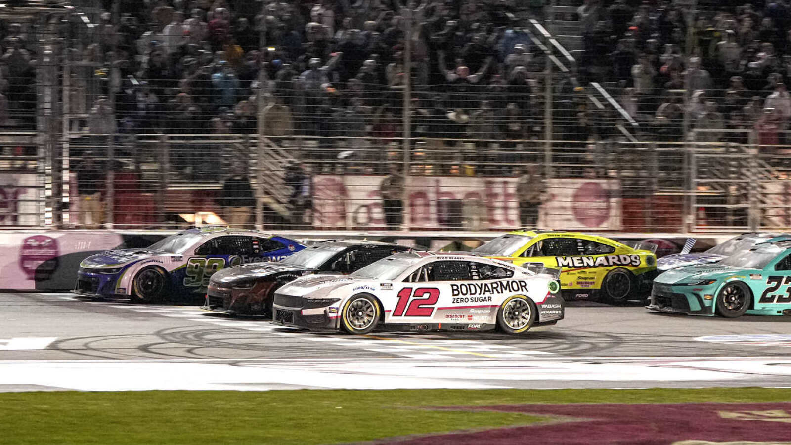 NASCAR Ambetter Health 400 preview: Favorite, underdog, top storylines | Yardbarker