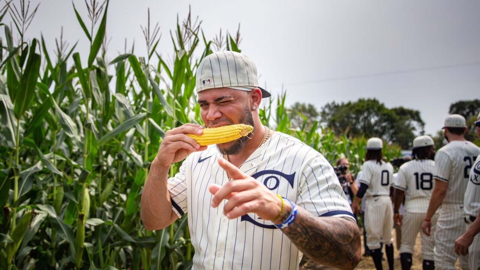 Reports: ‘Field of Dreams’ game to return in 2026 | Yardbarker