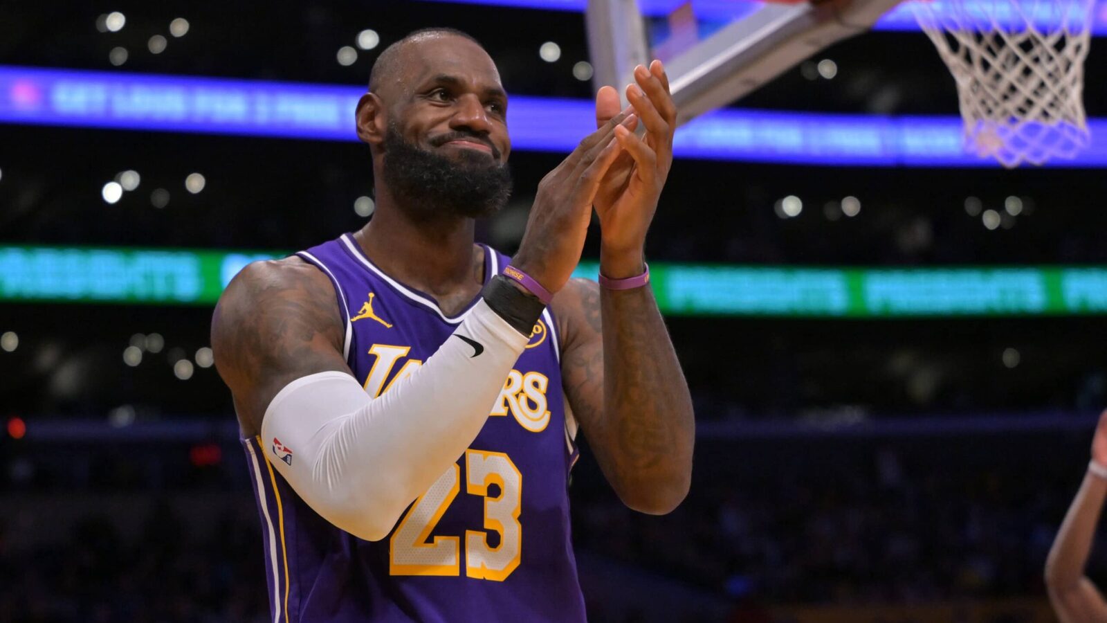 LeBron James Has Been Putting Up All-NBA Numbers Since His 8-Point Game ...