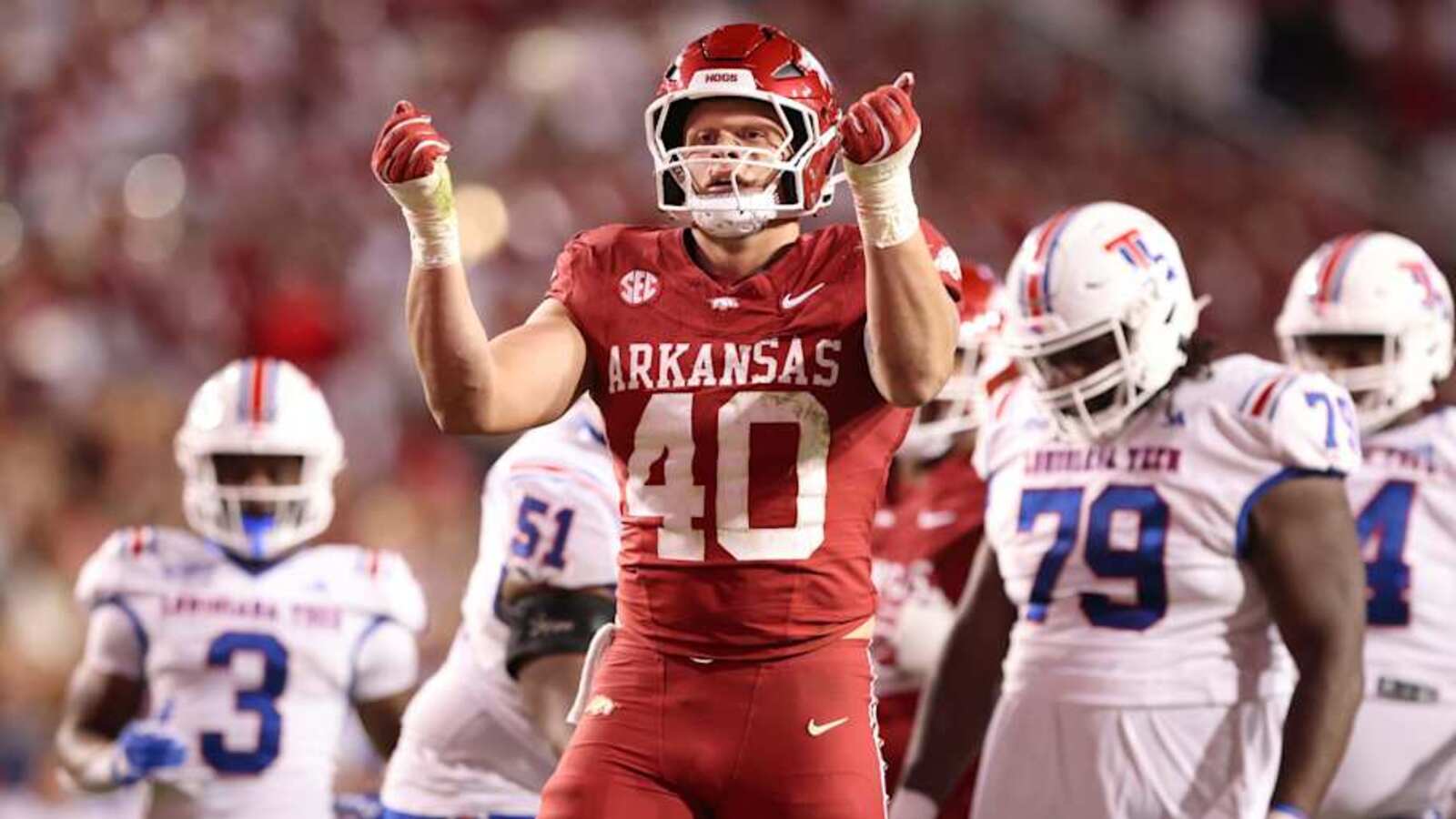 Watch: Arkansas Star EDGE Jackson Talks Admiration of Raiders Crosby | Yardbarker