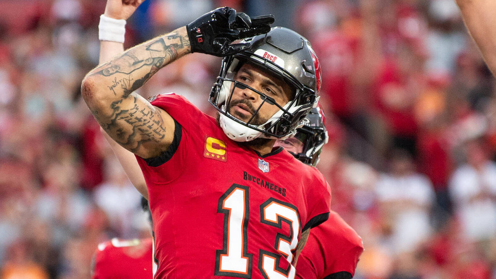 All-Pro WR, Buccaneers still 'far apart' in contract negotiations ...