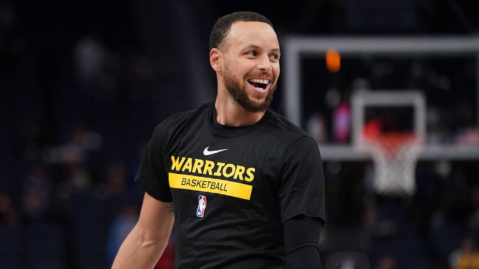 Warriors' Steph Curry asked NFL legends about playing past 35 | Yardbarker