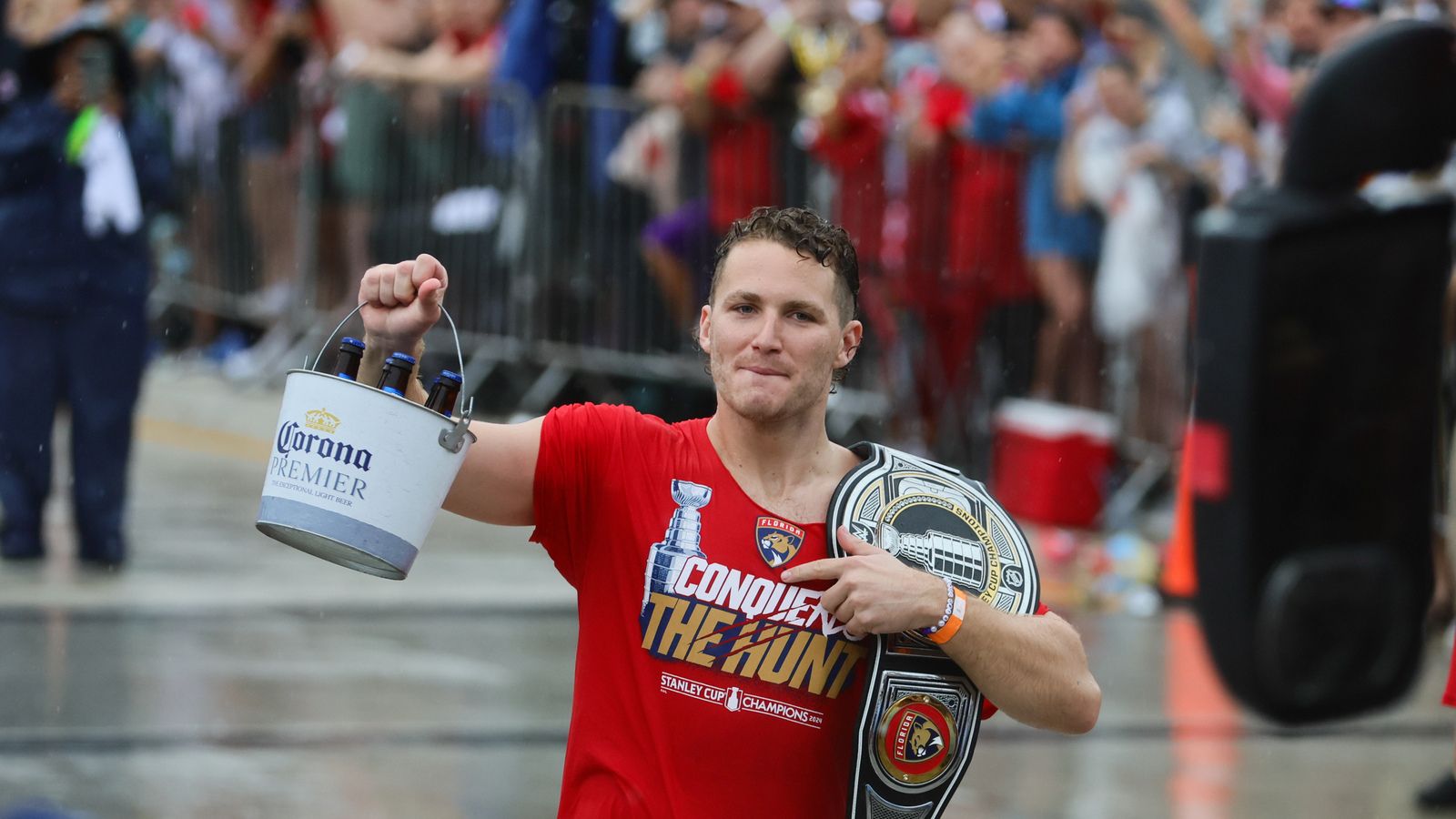 Matthew Tkachuk sends message to Oilers in Stanley Cup Final handshake ...