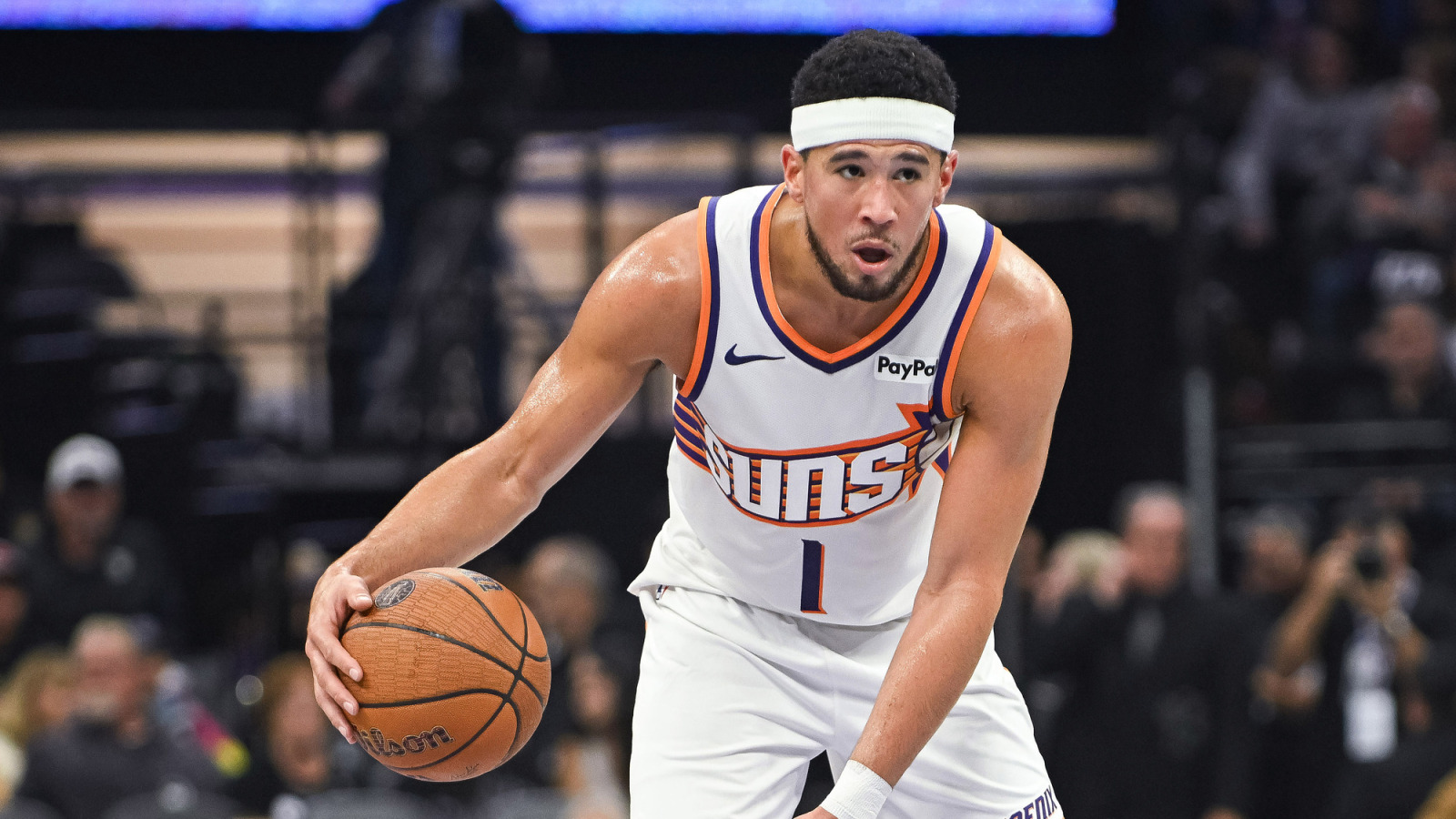 Phoenix Suns hold on to defeat Kings in total team effort on Wednesday ...