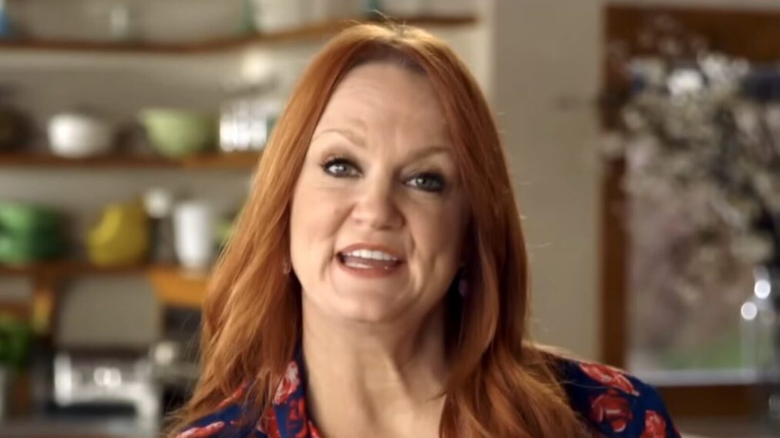 Ree Drummond & Husband Ladd Rescue Newborn Calf in Heartwarming Video ...