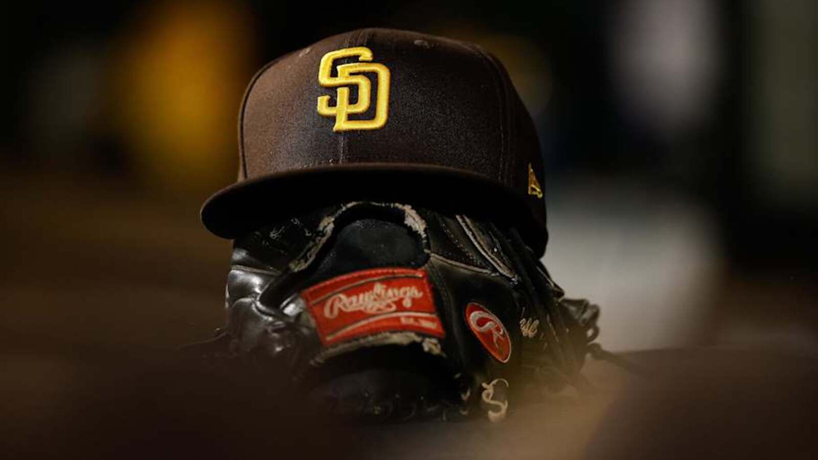 Former Red Sox Fan-Favorite Pops Up In Padres Rumors | Yardbarker