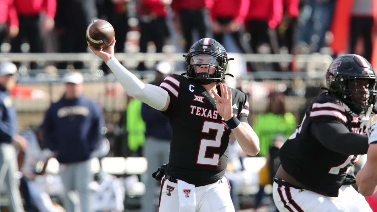No. 24 Texas Tech might face Kent State without QB Behren Morton (leg ...