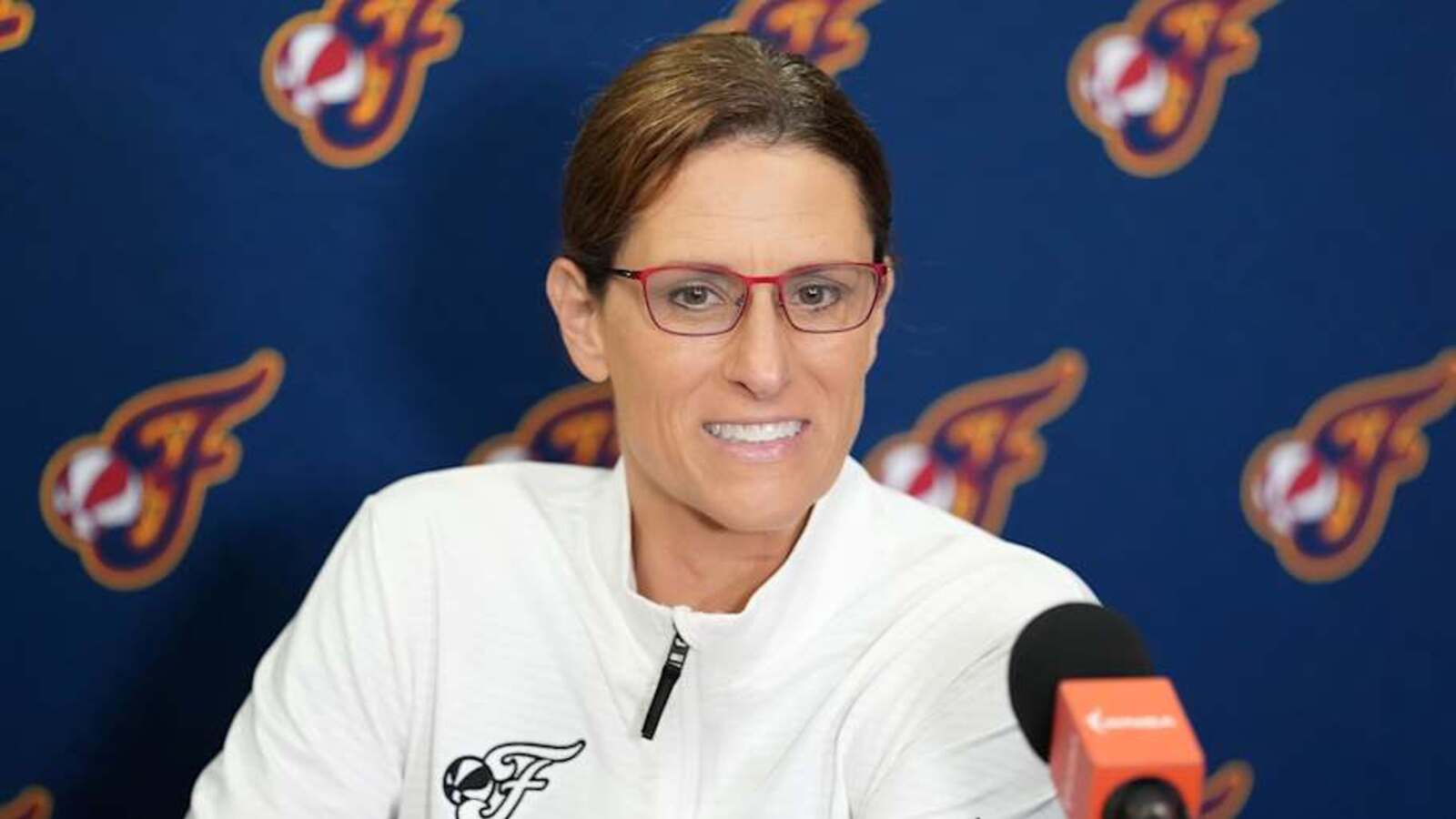 Stephanie White Admits 'Unfamiliar' Feeling With New Fever Guard Kyra ...