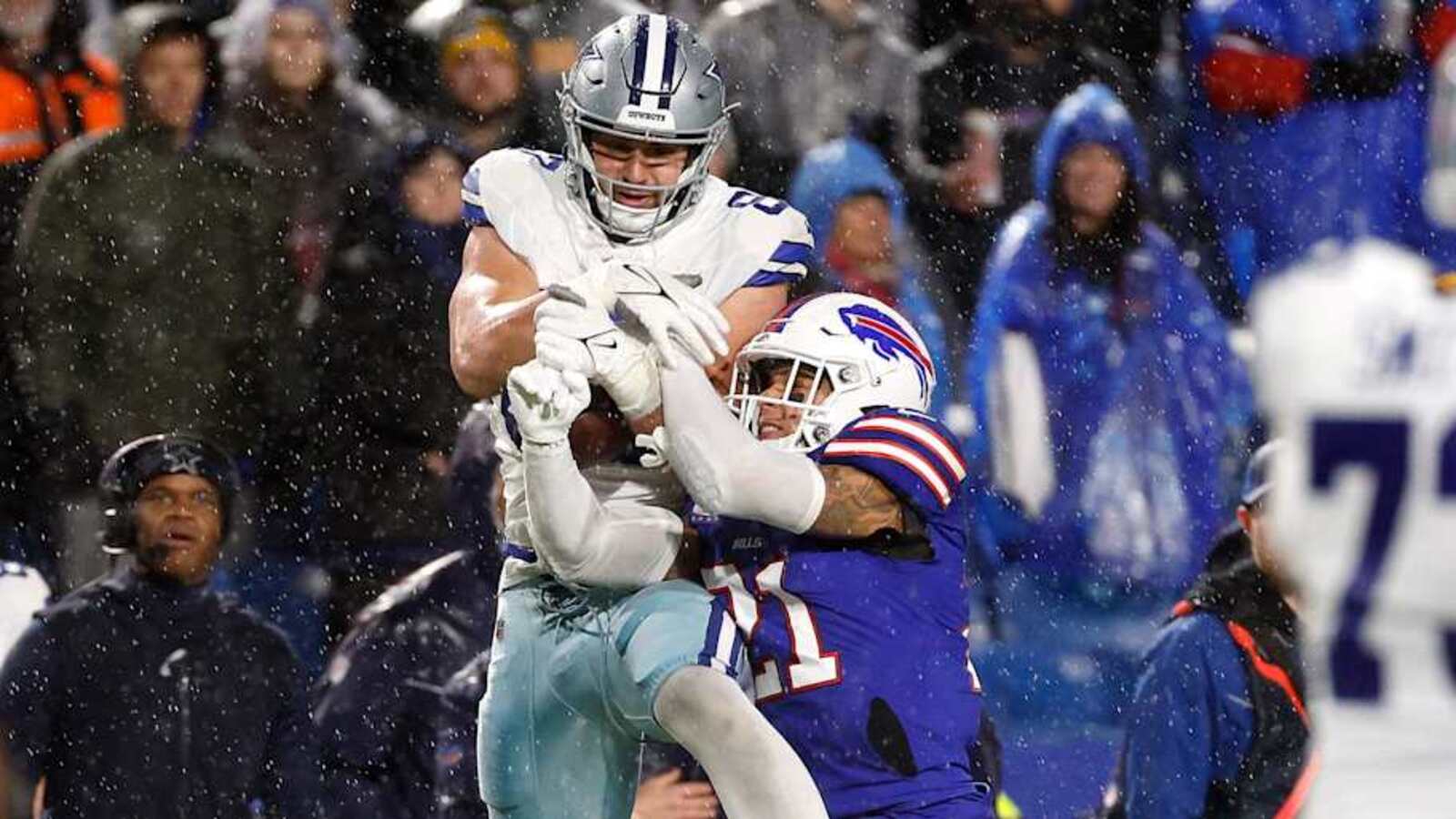 Dallas Cowboys score massive win by retaining key assistant coach ...