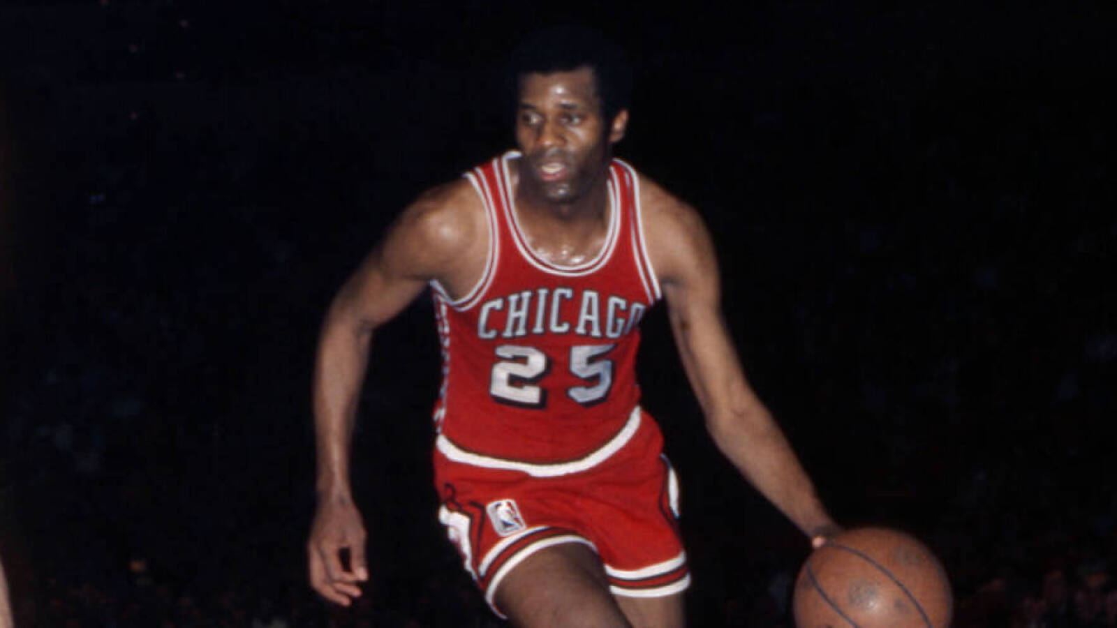 NBA Hall of Famer Chet Walker dies at 84 | Yardbarker