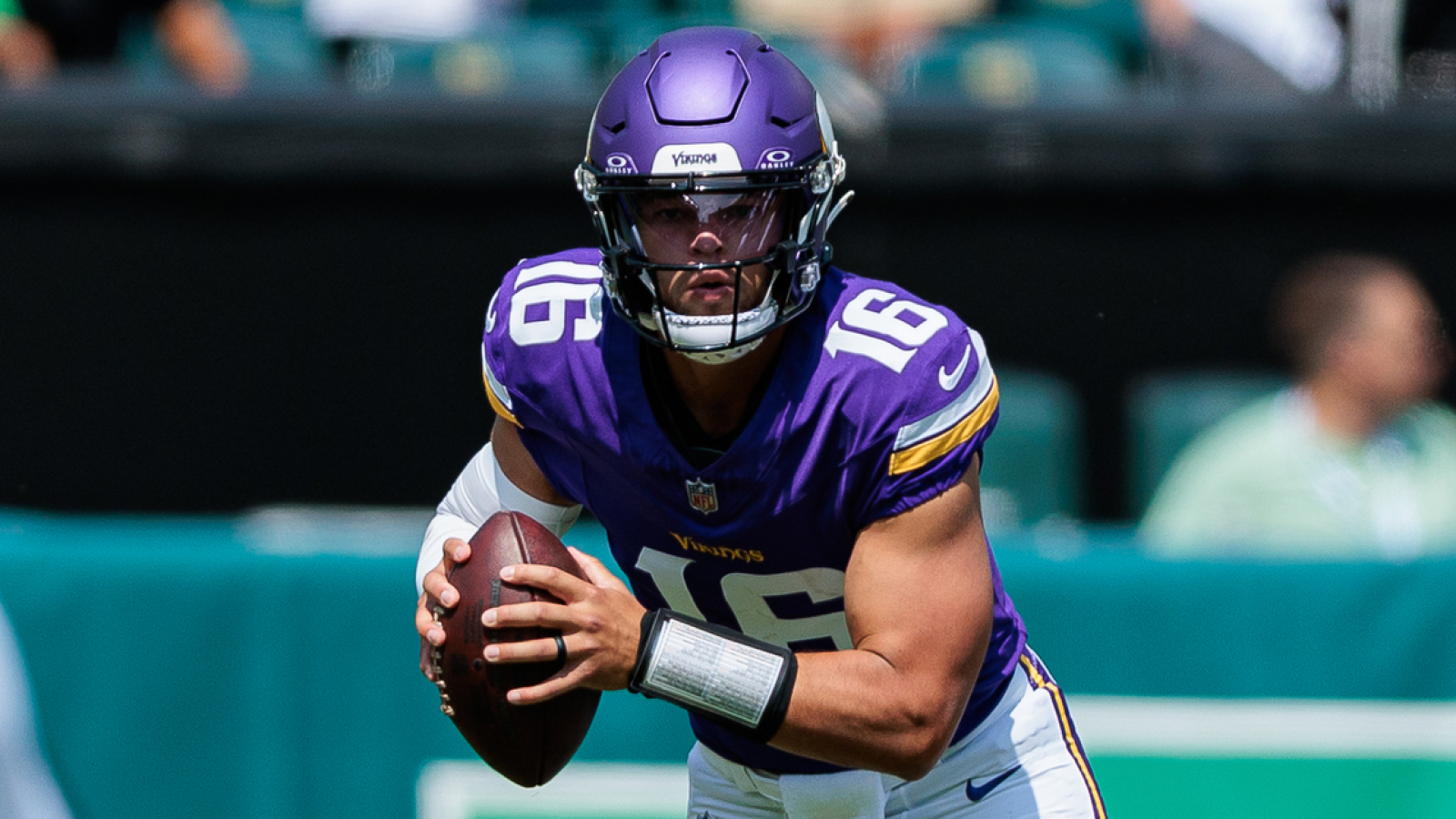 Seahawks add former Vikings QB to practice squad | Yardbarker
