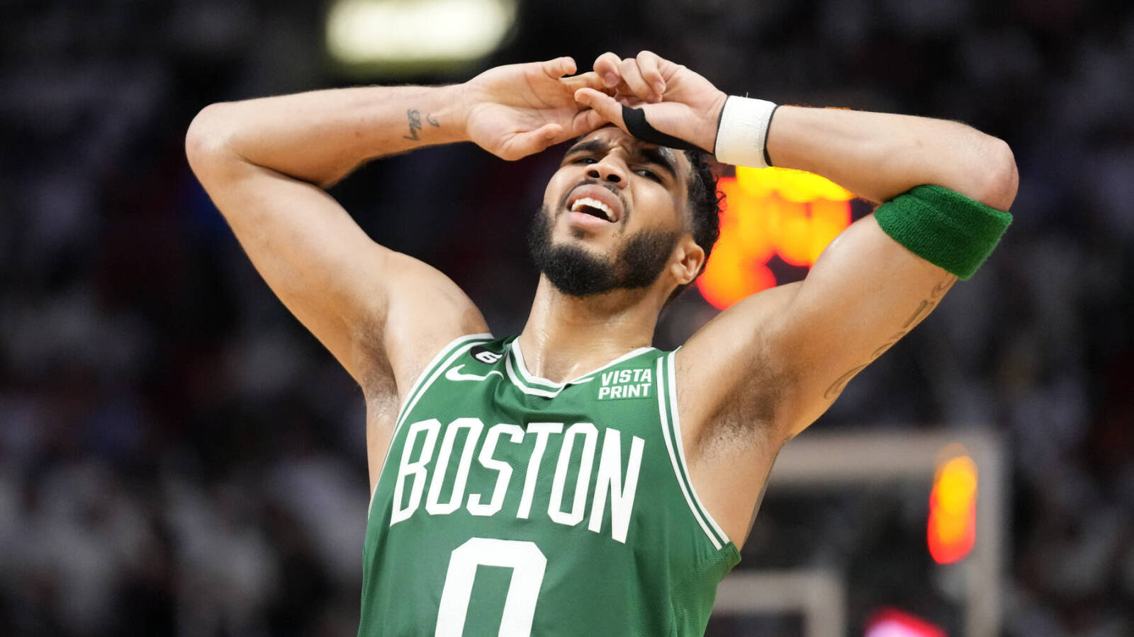 Jayson Tatum 'hurt' after Celtics strike blockbuster trade | Yardbarker