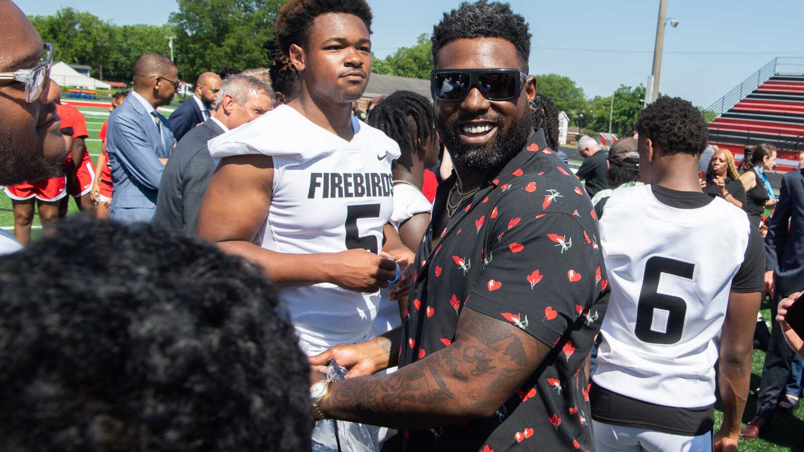 Former Titans standout TE Delanie Walker a part of passing important ...