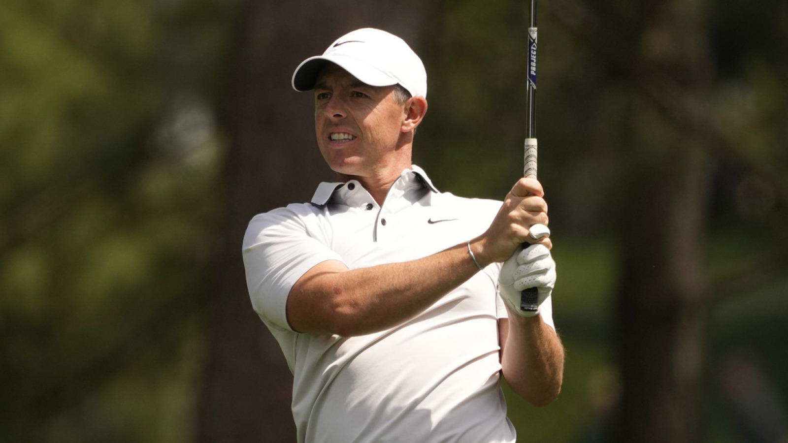 Watch: Incredible Rory McIlroy tee shot sets tone for hot start ...