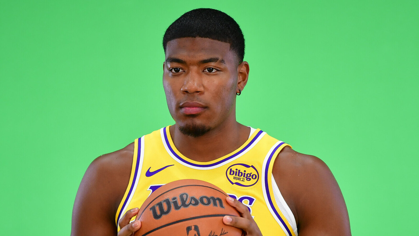 Lakers' starting five for the 2025-26 season is revealed | Yardbarker