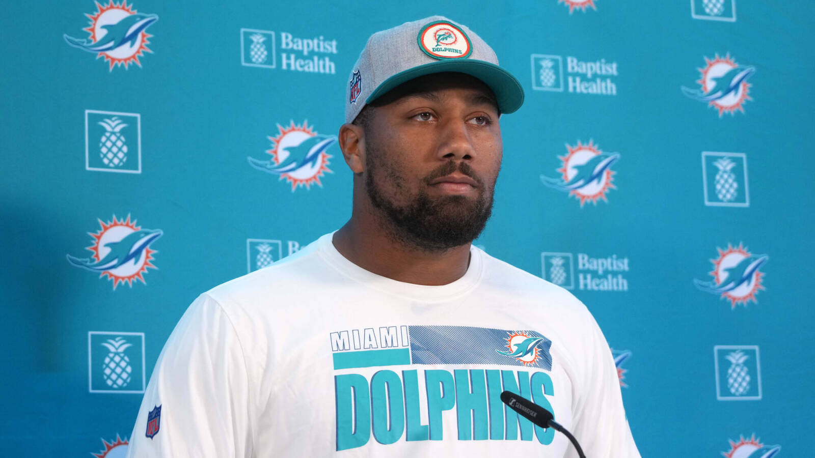 Dolphins LB Bradley Chubb carted off field near end of blowout loss ...