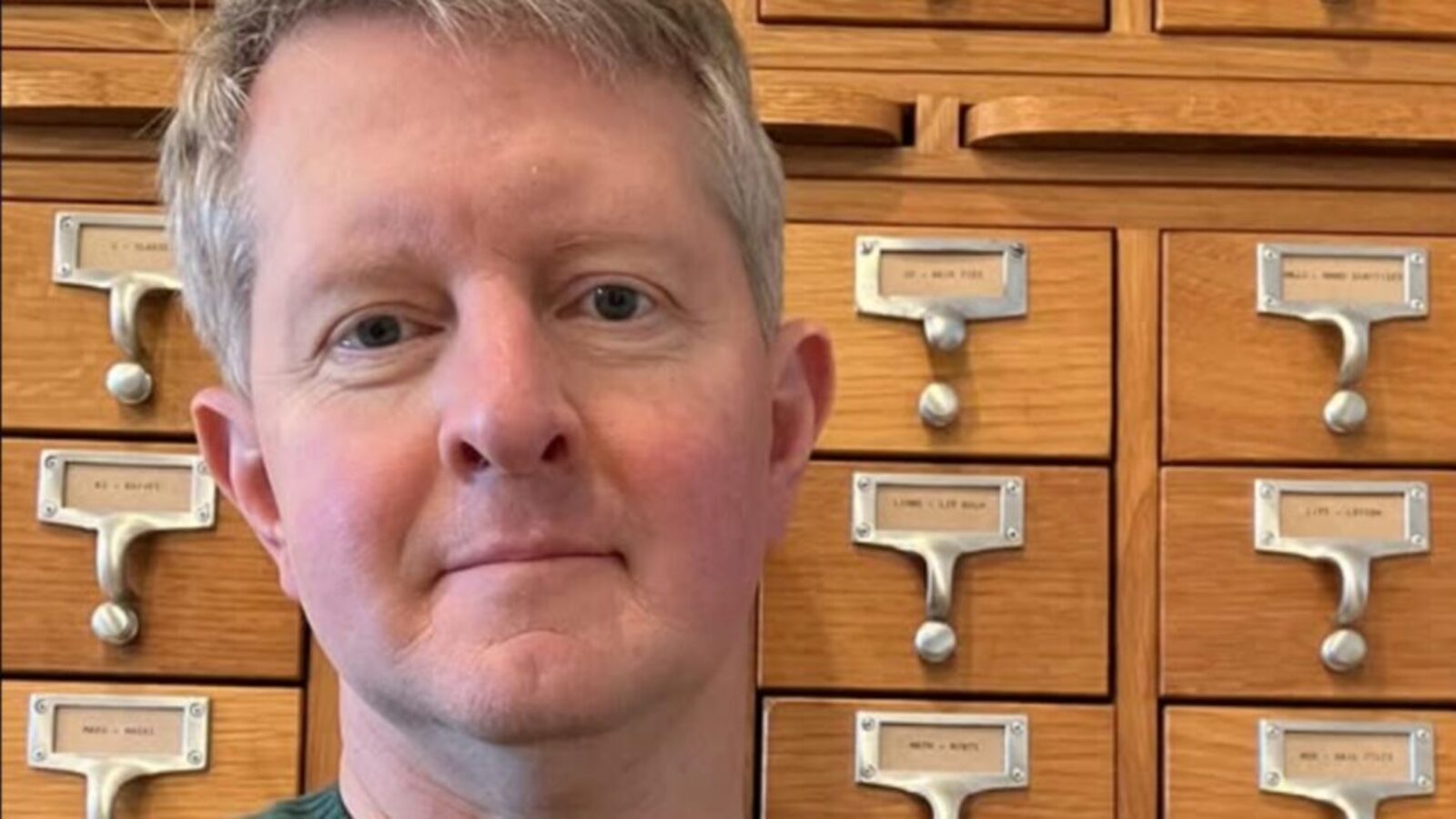 Ken Jennings Shows Off His Massive Organized Junk Drawer That ‘Jeopardy ...