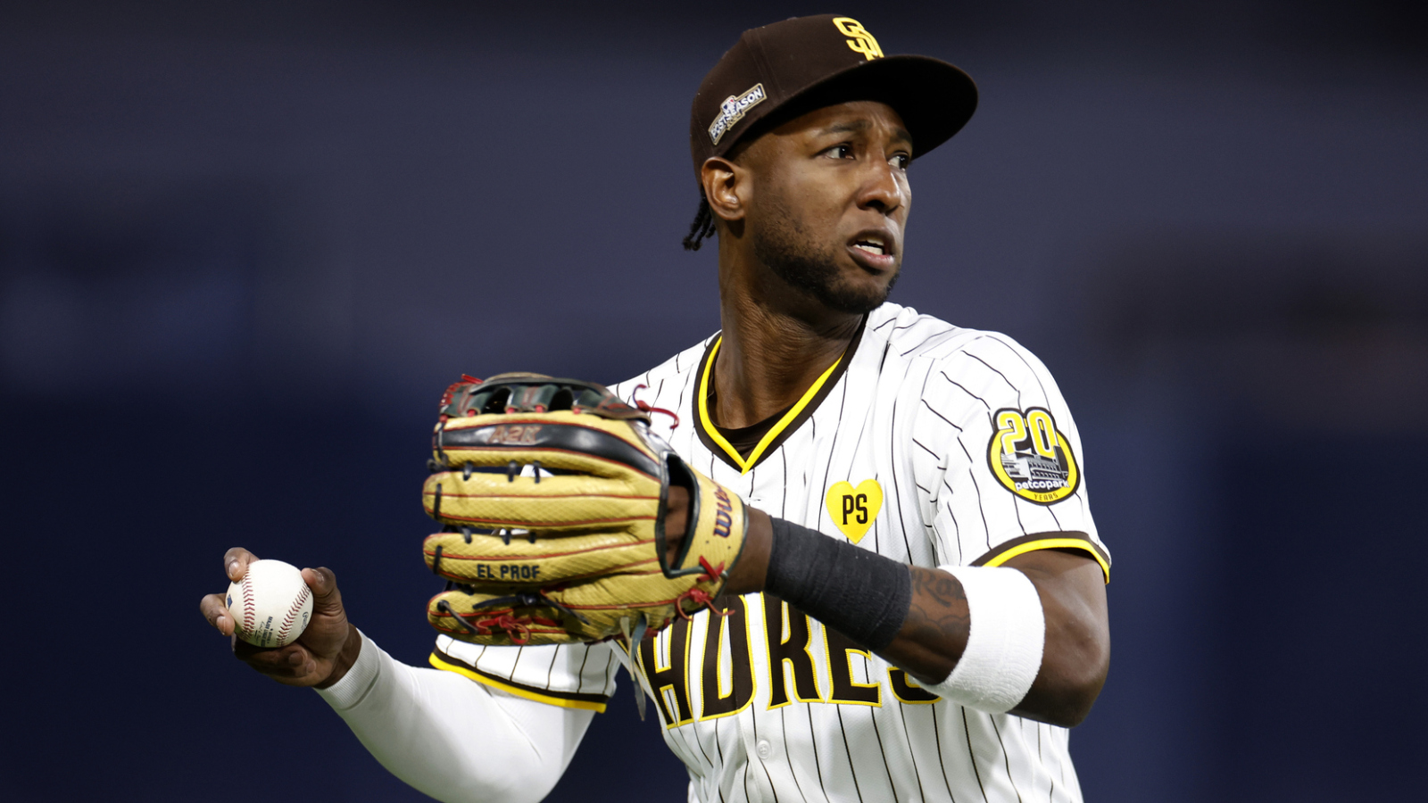 Veteran outfielder signs deal with surprise NL team | Yardbarker