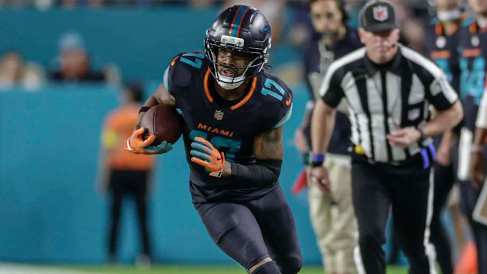 Broncos' Projected WR Depth Chart After Jaylen Waddle Trade | Yardbarker