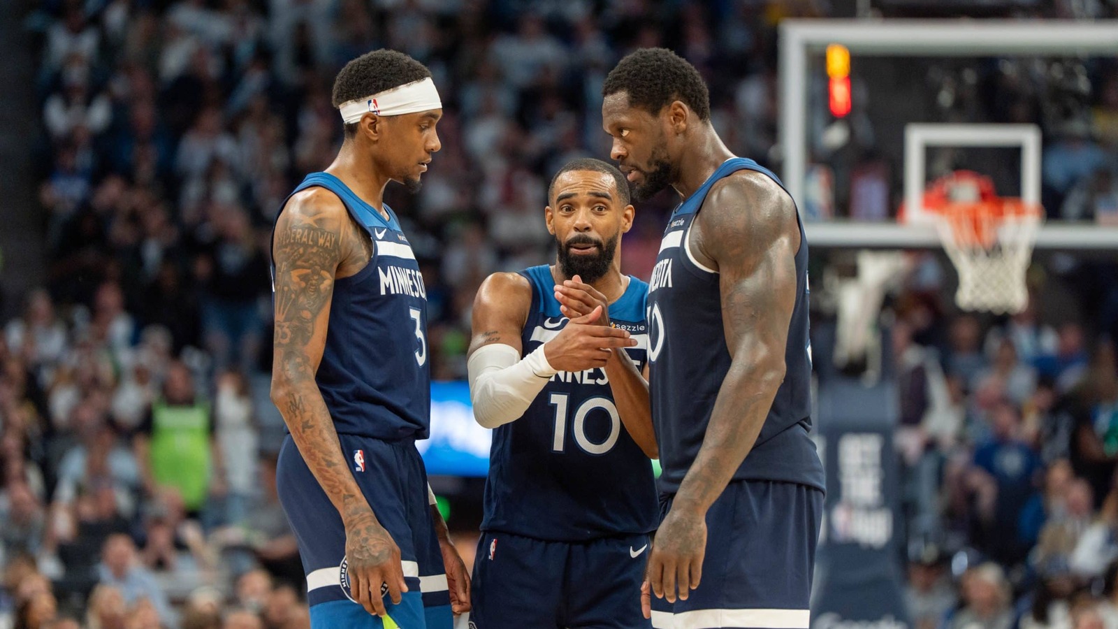Minnesota Timberwolves Seize Win Against Los Angeles Lakers In Game 4 ...