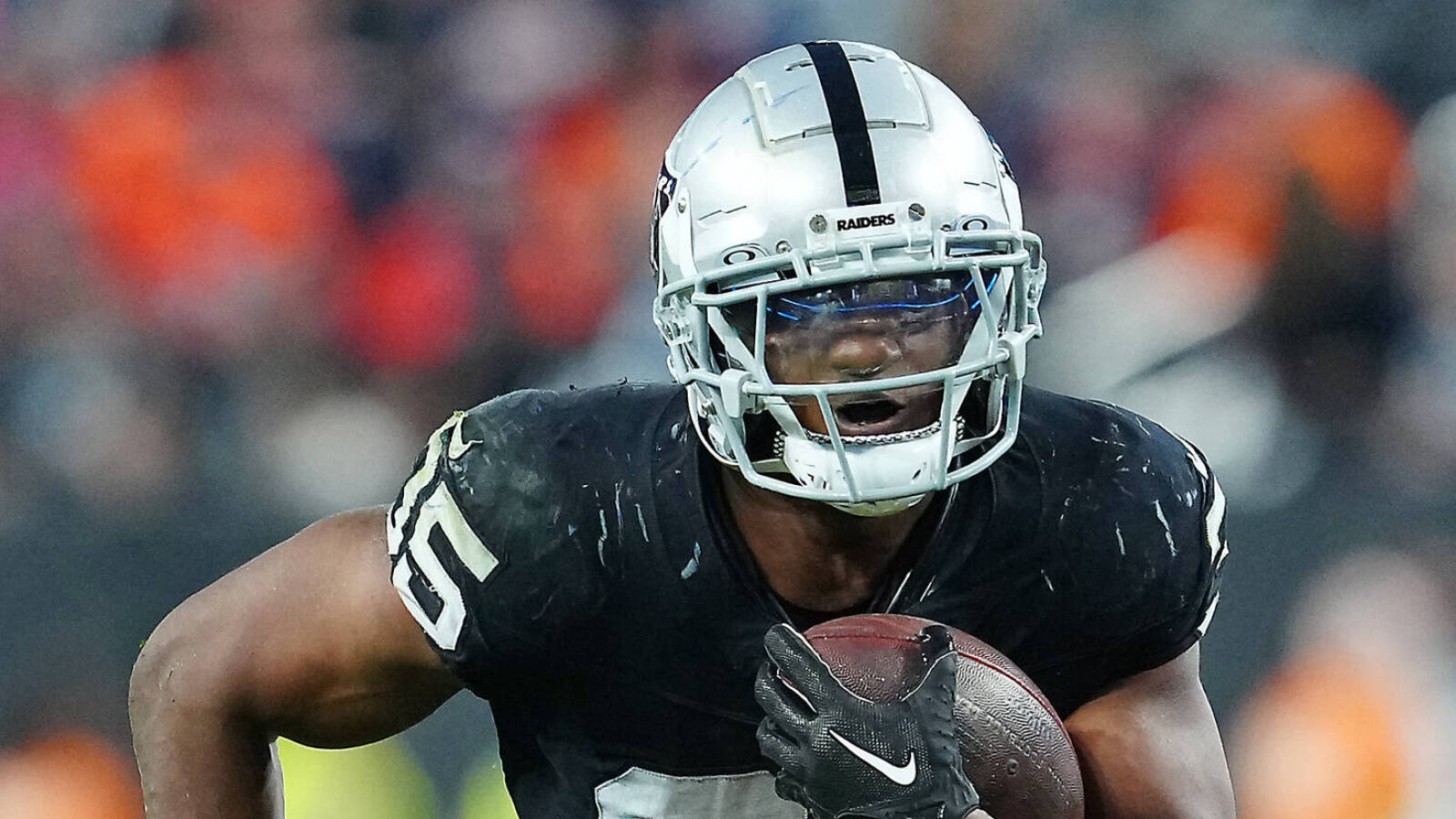 Raiders set expectations for starting RB, CB | Yardbarker
