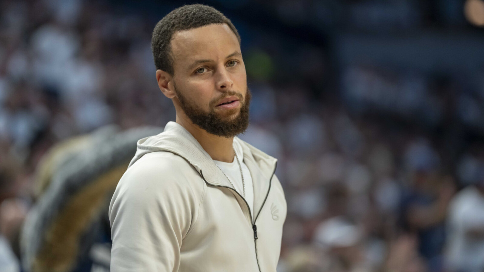 Steph Curry Speaks Out After Longtime Warrior Pens Emotional Goodbye ...